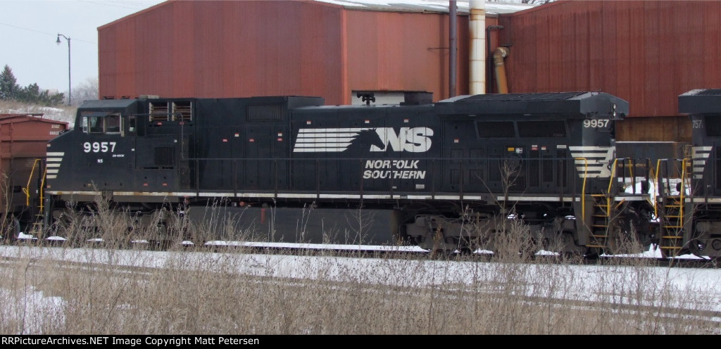NS 9957